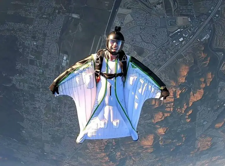 World s Most Dangerous Extreme Sports world-s-most-dangerous-extreme-sports