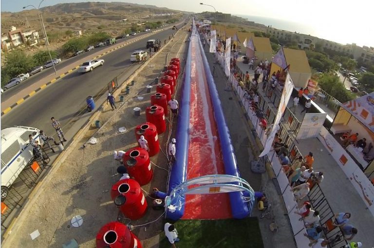 The 10 Most Amazing Water Slides On The Planet